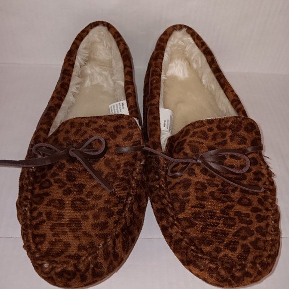 Sonoma | Shoes | Sonoma Woman Leopard Print Slippers | Poshmark